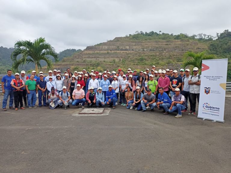 More than 500 segments of guadua sugar cane were planted in the first ...